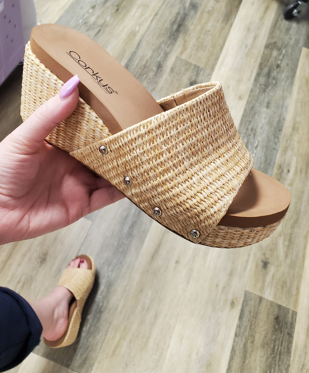 Corky's Summer Lovin Wedge – Modern Me Boutique